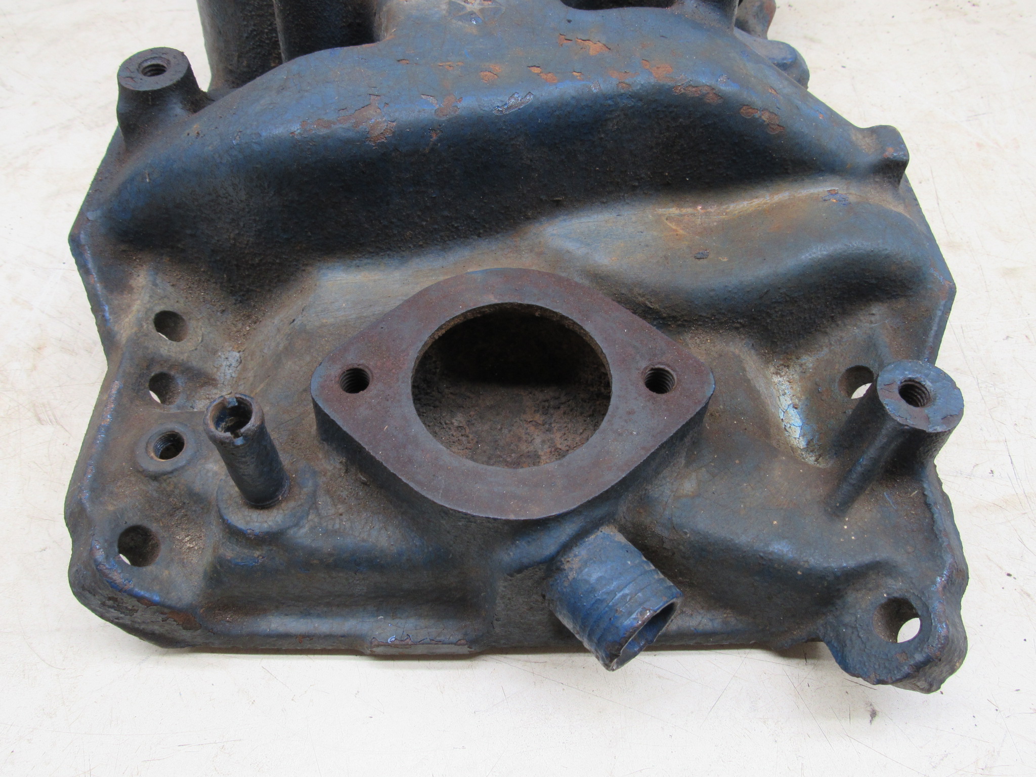 Intake Manifold Casting# 3462848 - Date 11-21-69 - A - E - Body - 340 4 ...
