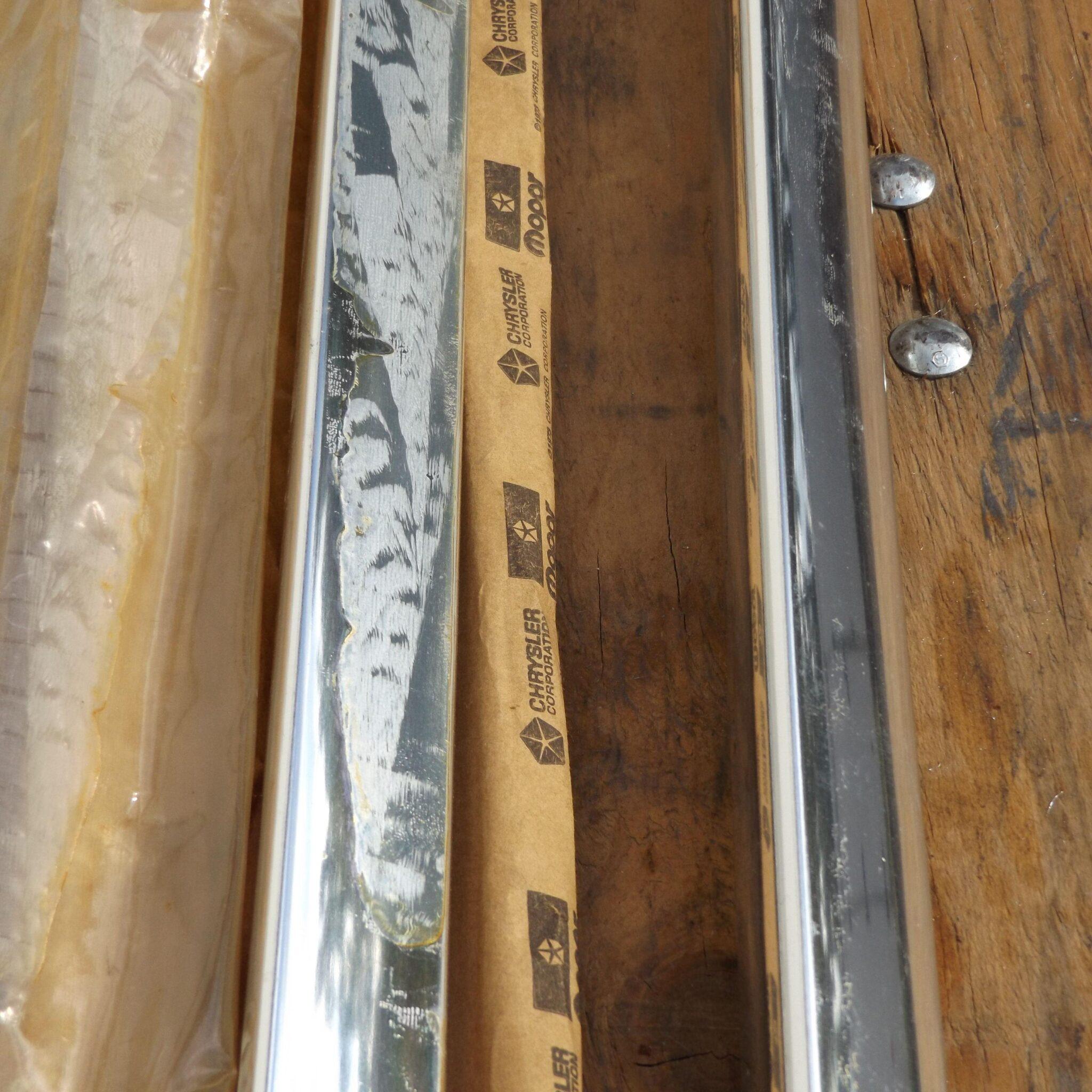 Rocker Panel Mouldings# 3811392 - Pair - A - Body - 1975-76 - NOS ...