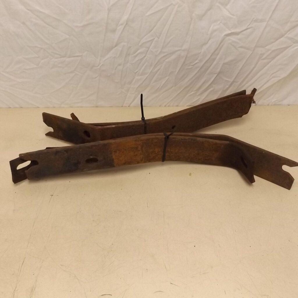 Rear Bumper Support Brackets# 2266568-69-70-71 - B - Body Plymouth ...