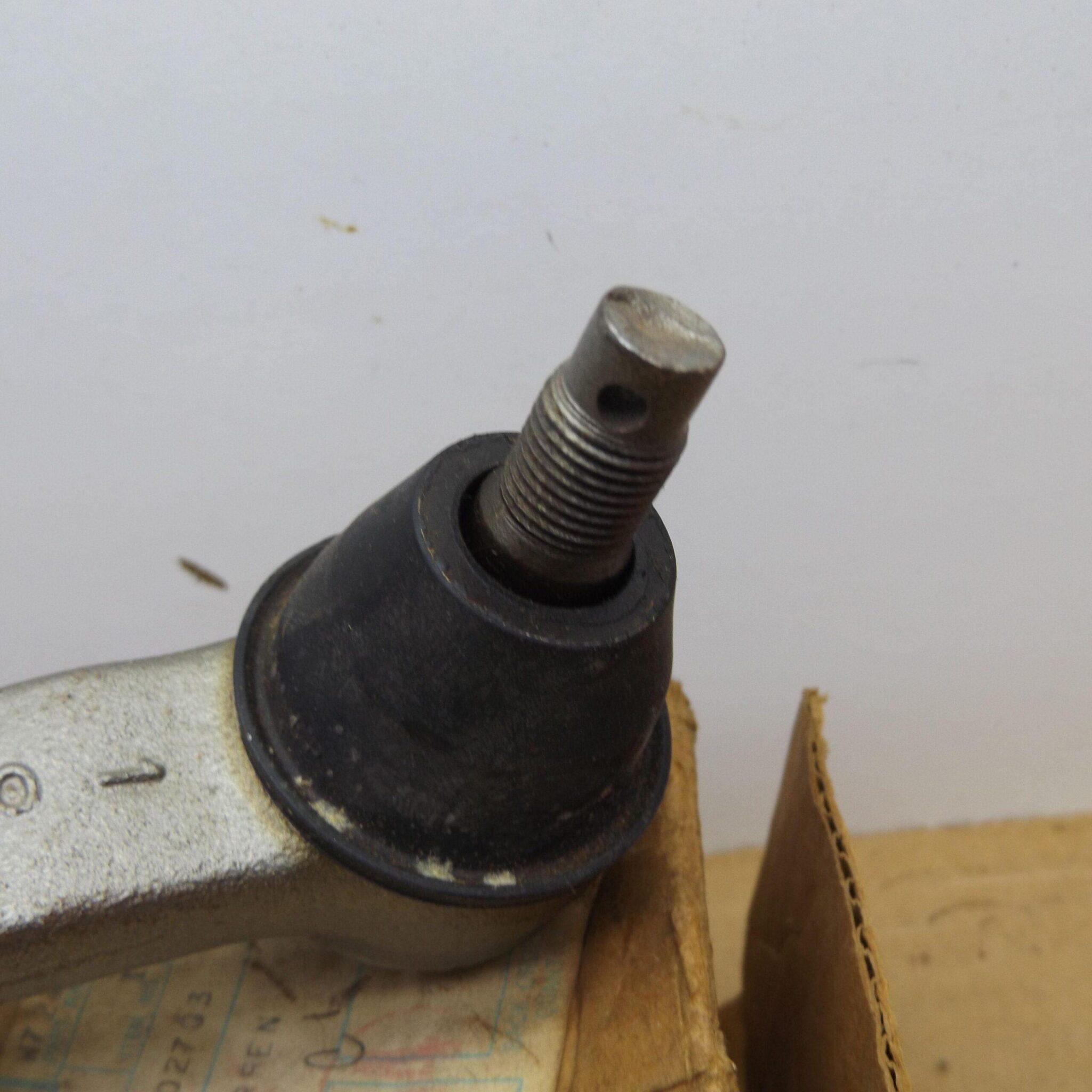 Power Steering Gear Link Arm# 3402729 - A - B - E - R - Body - 1973-81 ...