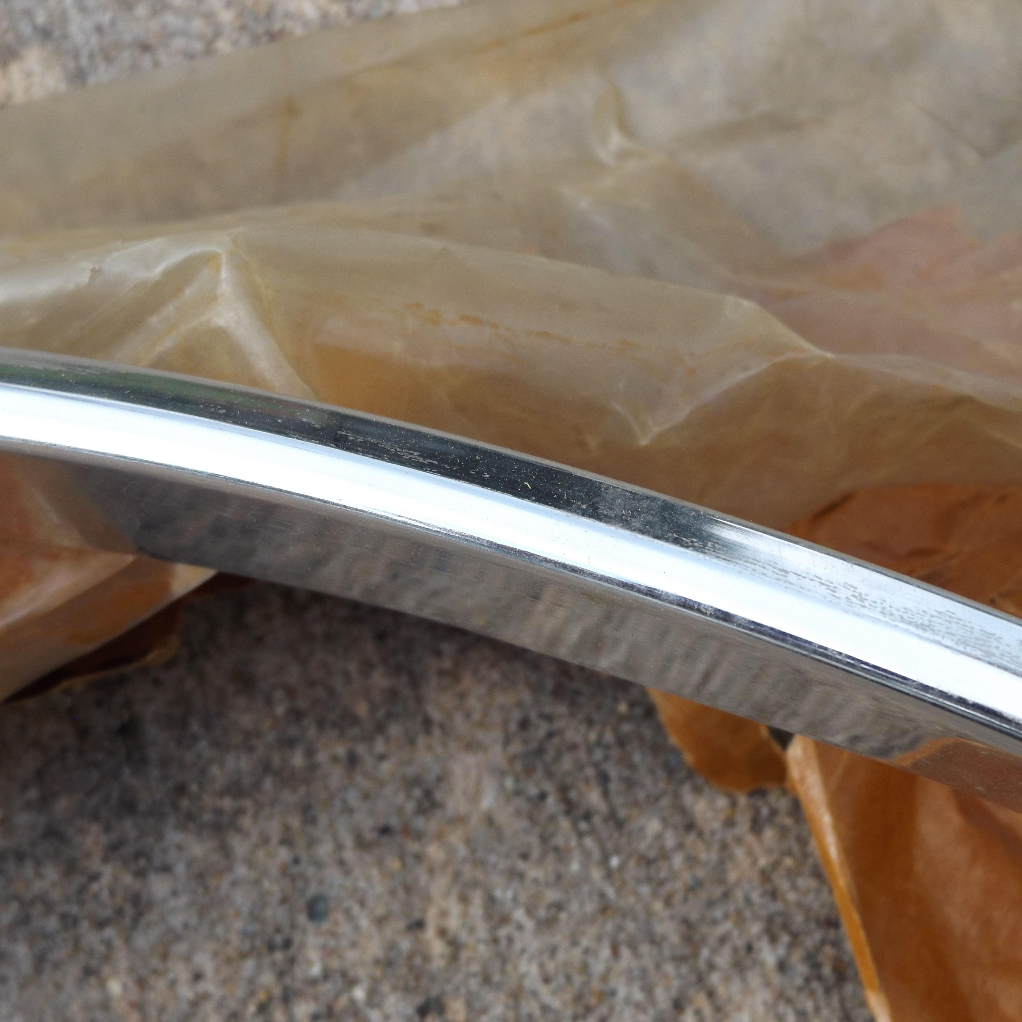 Right Front Wheel Opening Moulding# 4017464 - Magnum XE - Cordoba ...