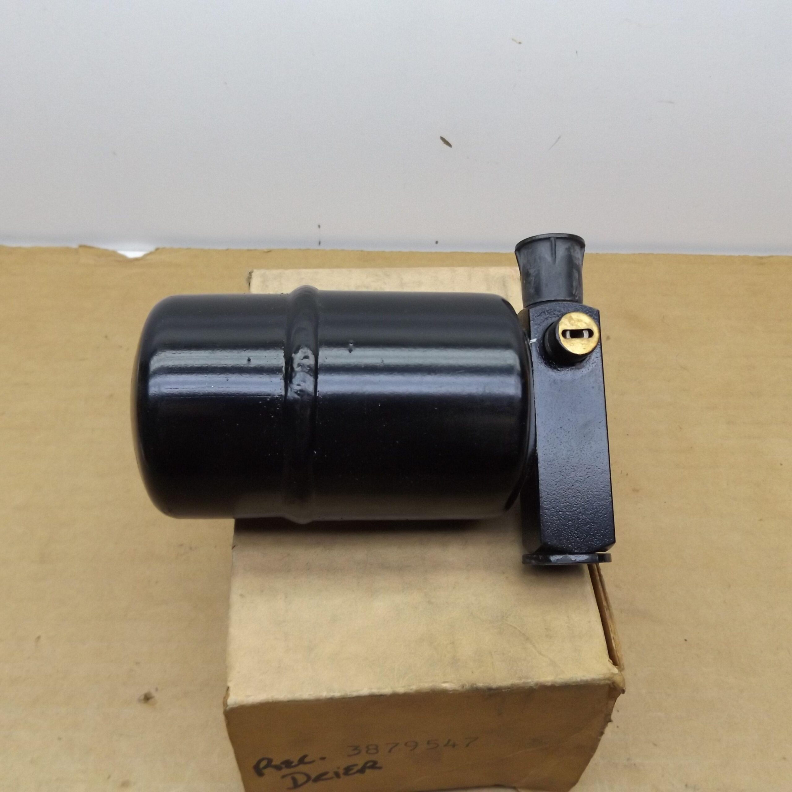 A/C Receiver Drier# 3879547 - A - B - C - F - Body - 1976-78 - NOS ...