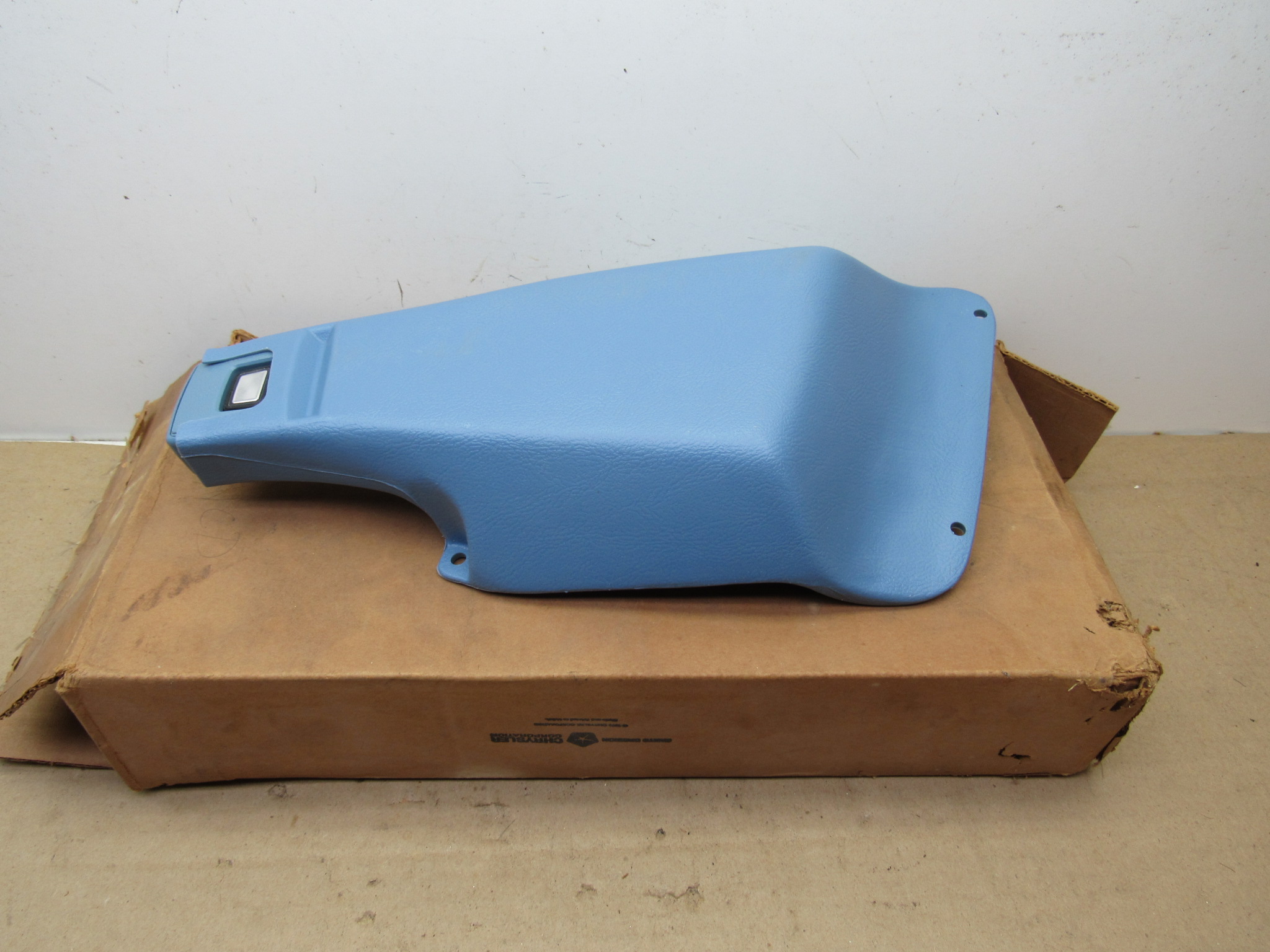 Seat Belt Lap Buckle Half Assy# 4084308 - Blue - Front Bucket - RH ...